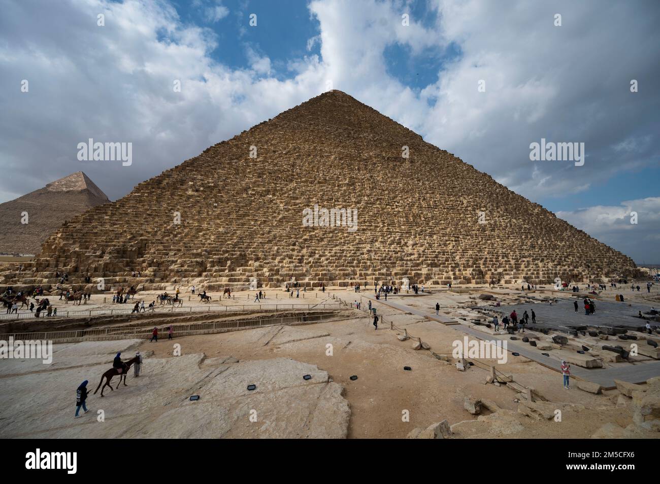 pyramids in giza cairo Stock Photo - Alamy