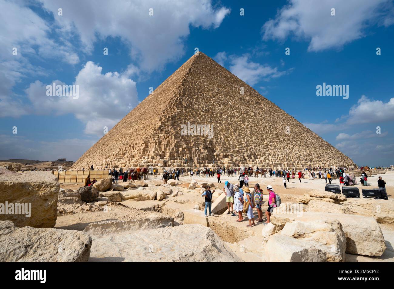 pyramids in giza cairo Stock Photo - Alamy
