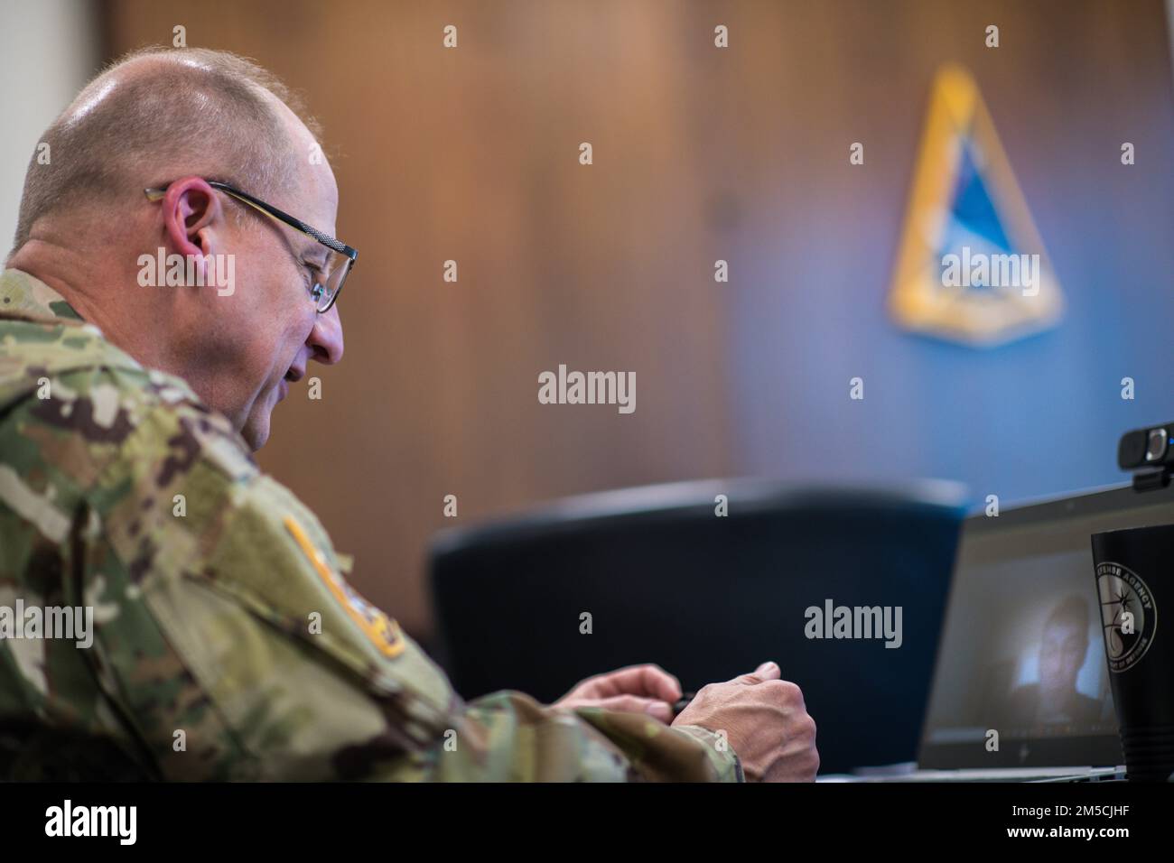 Lt. Gen. Michael A. Guetlein, SSC commander, meets virtually with one ...