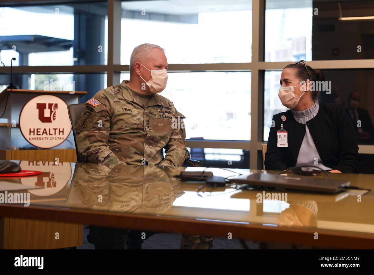 Chief medical officer department health during hi-res stock photography ...