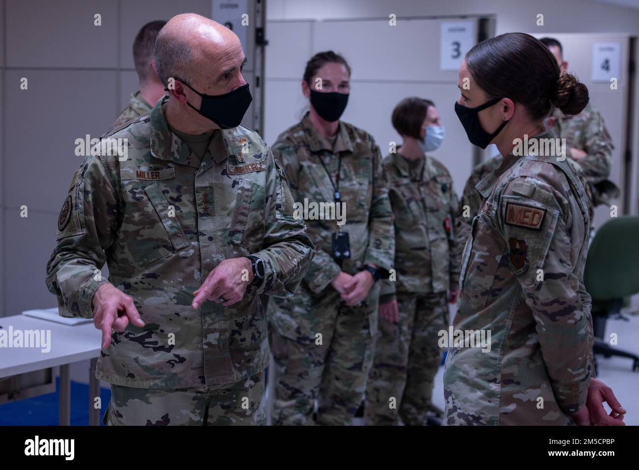 LT. General Robert Miller, USAF SG & USSF SG, visited Defense Health ...