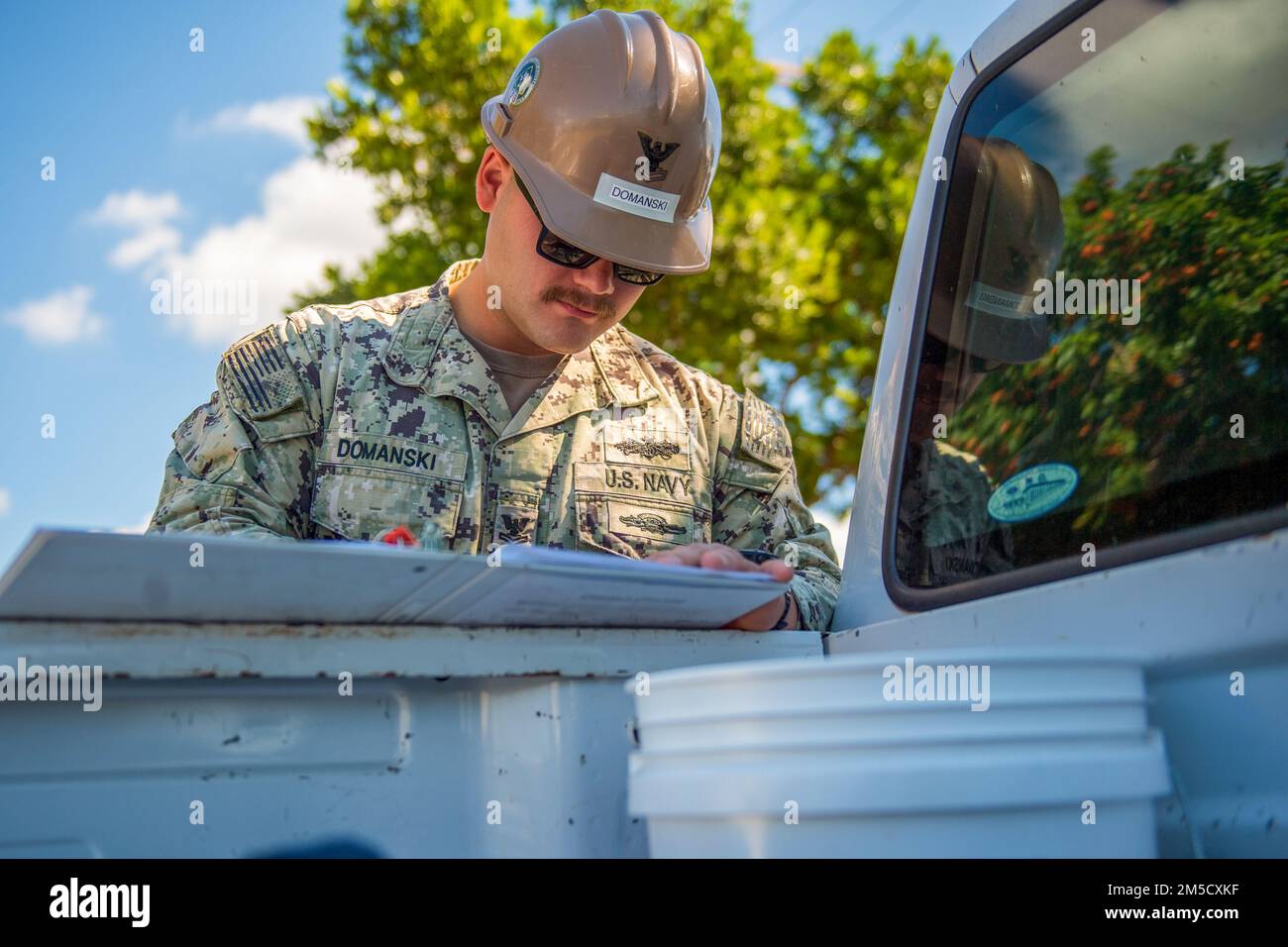 Emergency response team utility hi-res stock photography and images - Alamy