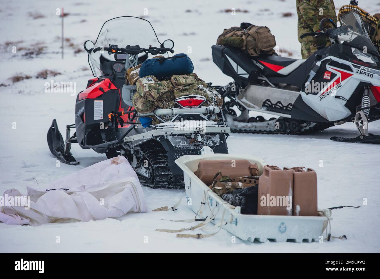 U.S. Army Soldiers with the 5/19th Special Forces Group(A), Colorado ...