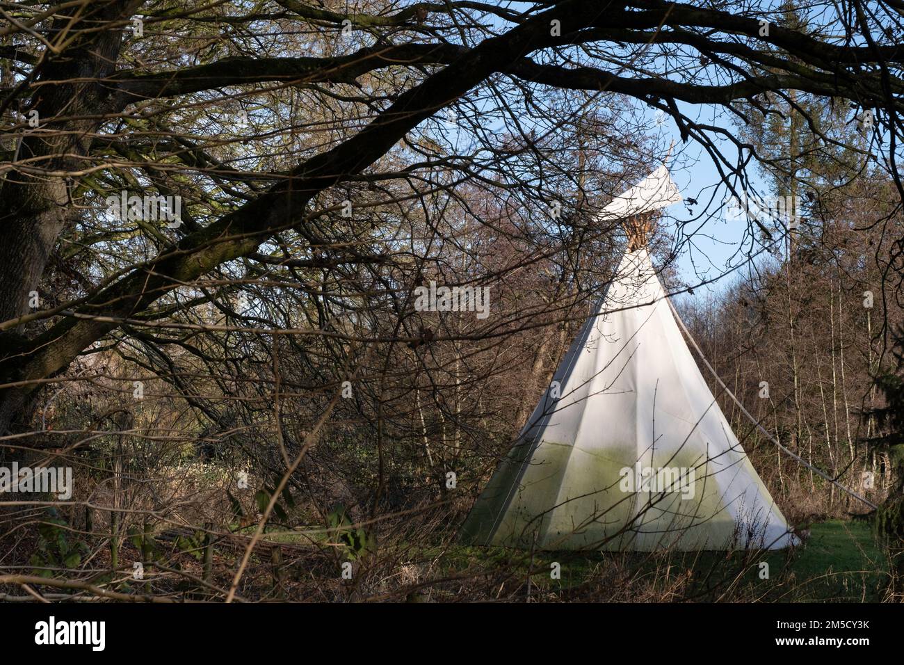 White tipi tent hi-res stock photography and images - Alamy