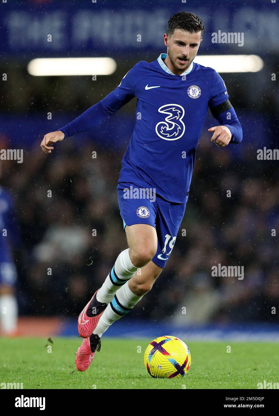 Mason mount chelsea 2022 december hi-res stock photography and images ...