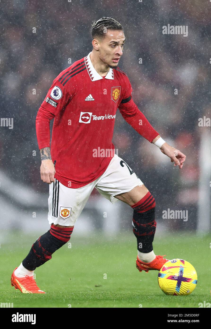 Old trafford manchester united 2022 hi-res stock photography and images ...