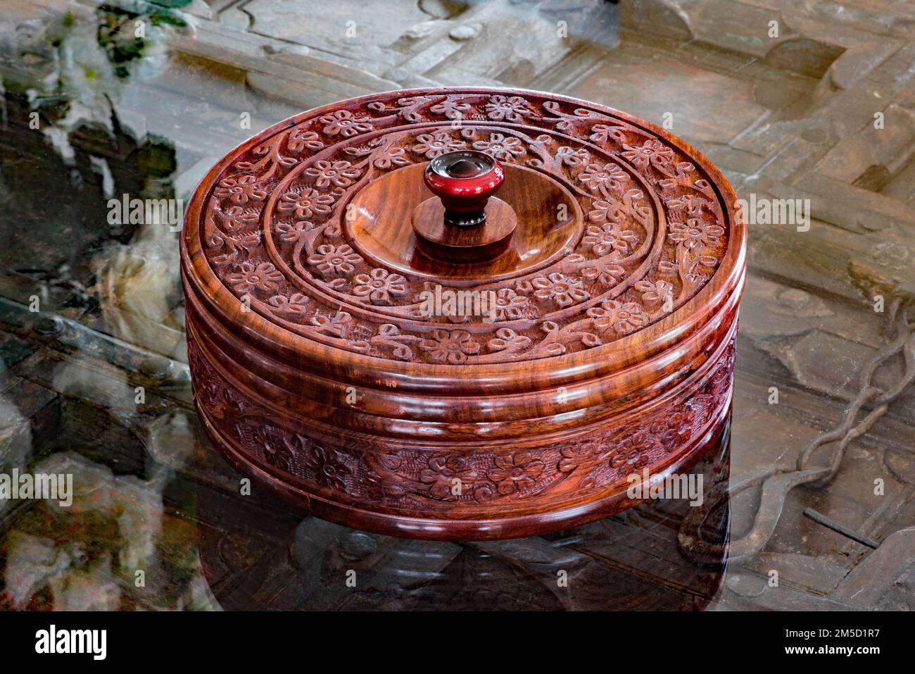 Decorative hand carved & attractive Indian wooden chapati/tortilla or ...