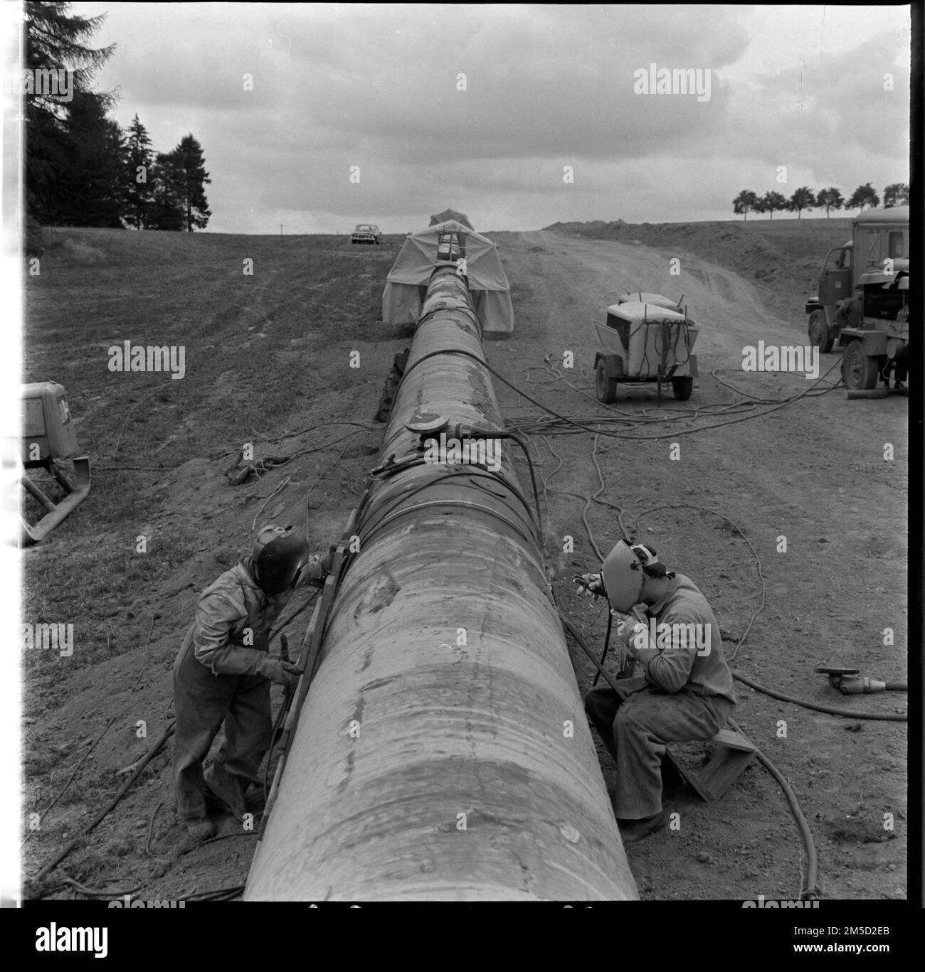 ***NOVEMBER 20, 1971, FILE PHOTO*** From the construction of the long ...