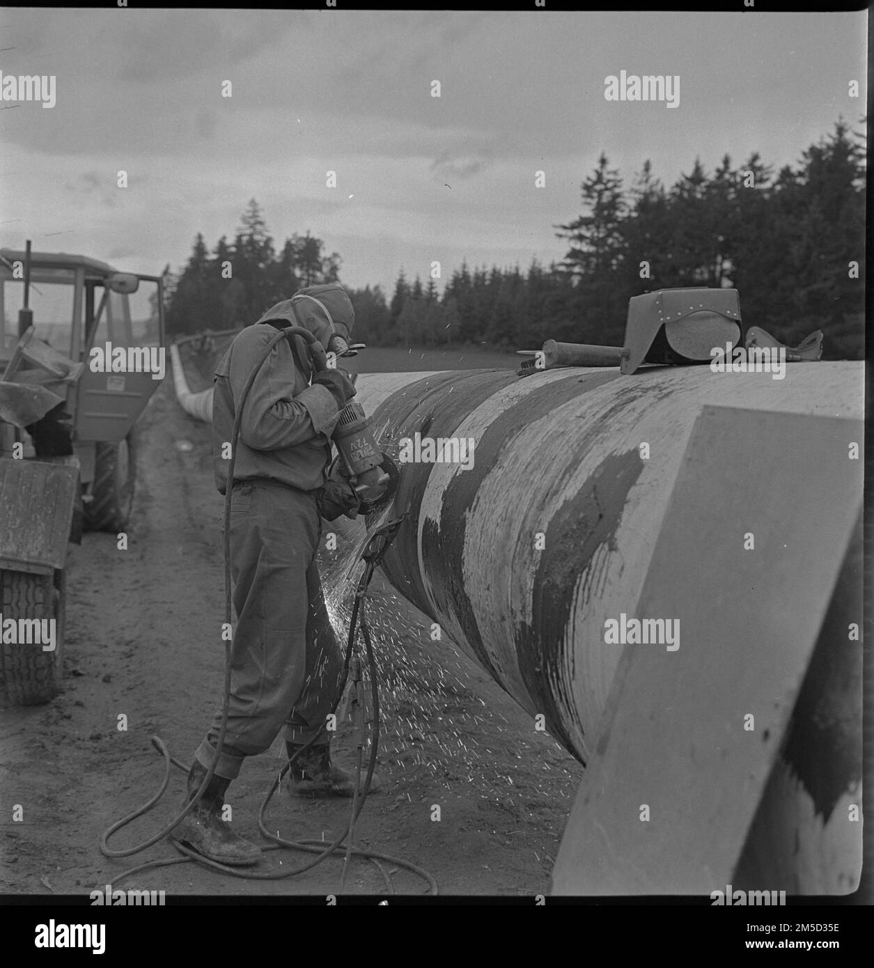 ***JUNE 9, 1972, FILE PHOTO*** Construction of a long-distance transit ...
