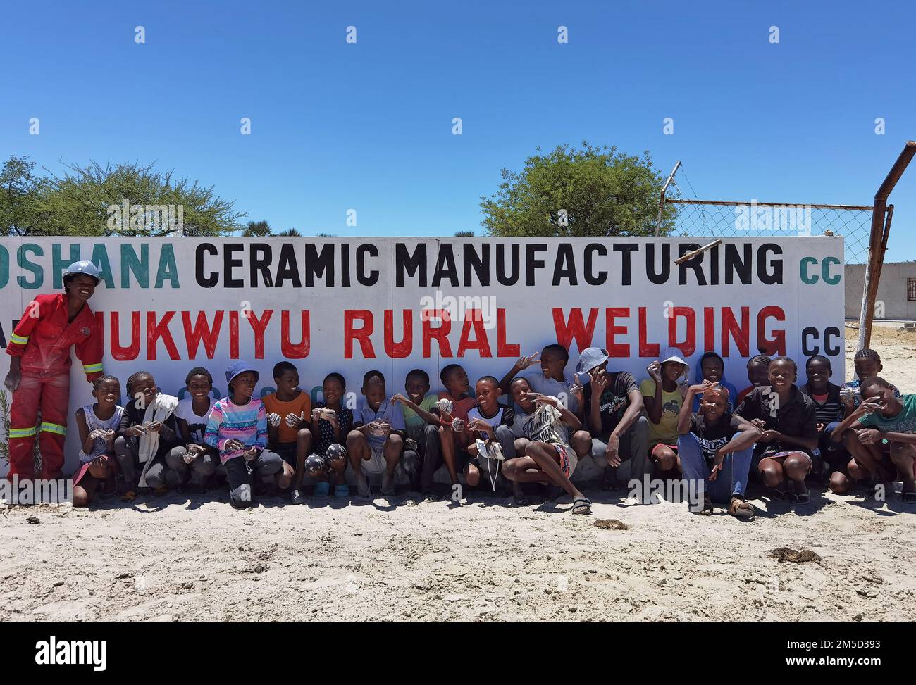Ondangwa. 20th Dec, 2022. Jacobina Nangula (1st L) poses for photos ...