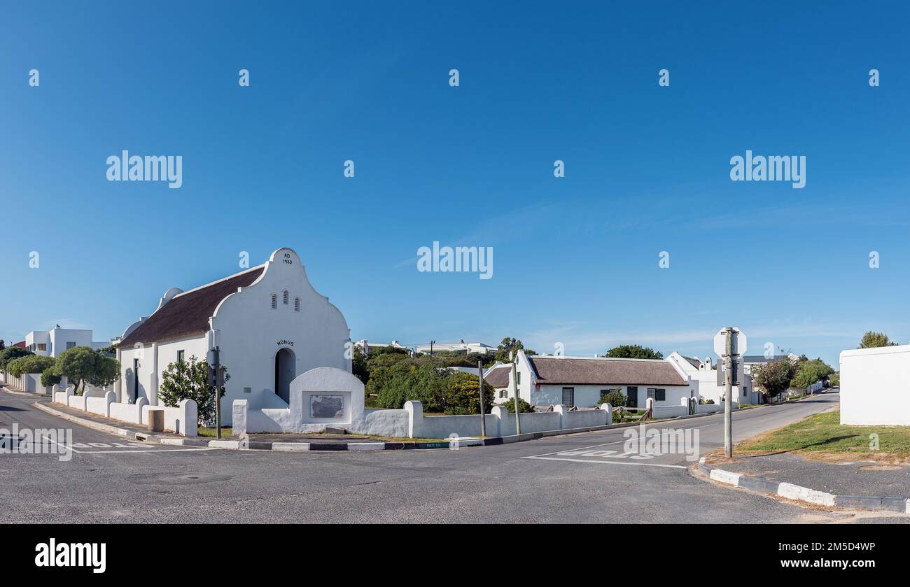 Munis church hi-res stock photography and images - Alamy