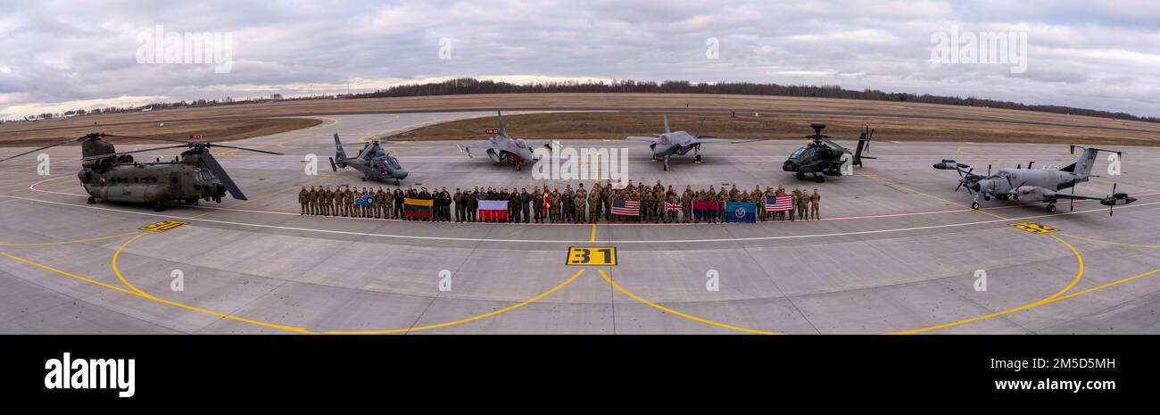 Aircraft assets hi-res stock photography and images - Alamy