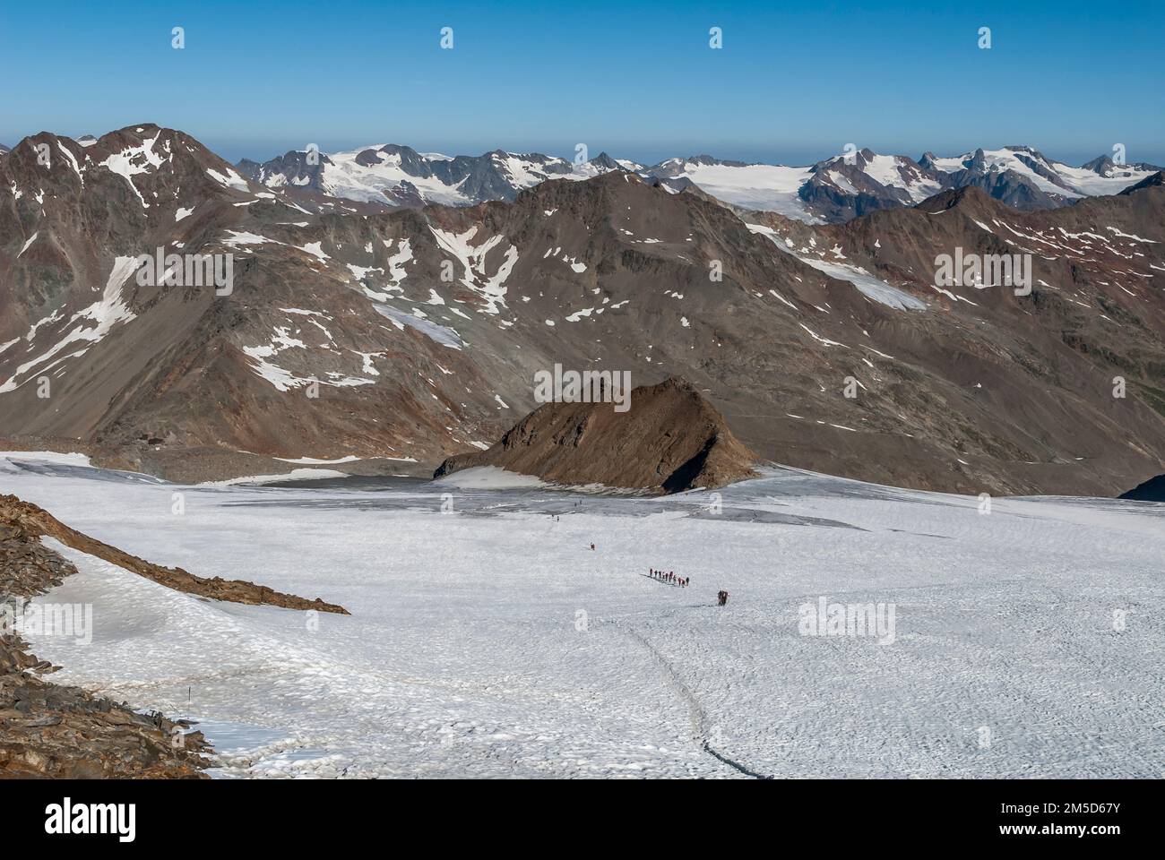 Similaun hut mountain refuge hi-res stock photography and images - Alamy