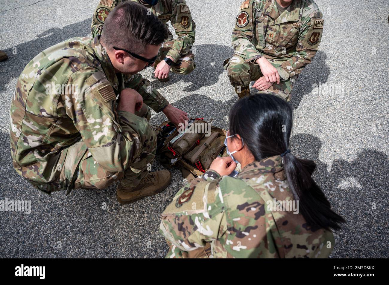 Soldiers from C Comapny, 2916th Aviation Battalion, 916th Support ...