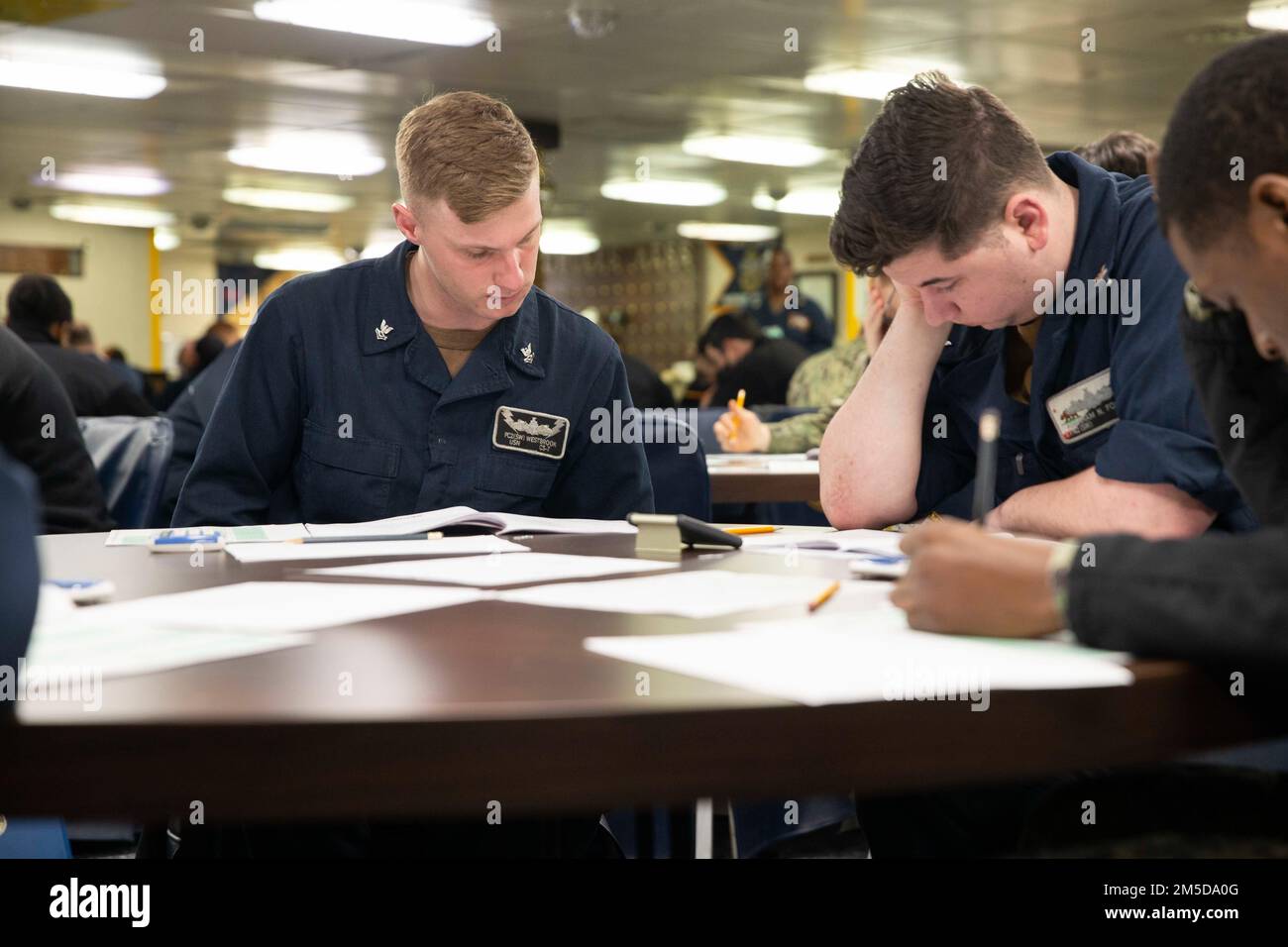 Chiefs mess hi-res stock photography and images - Alamy