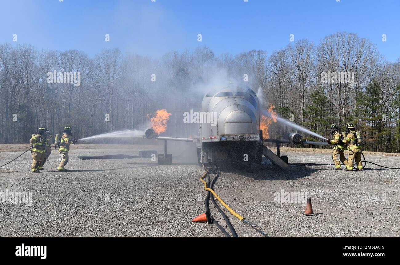 Aircraft rescue and firefighting arf hi-res stock photography and ...