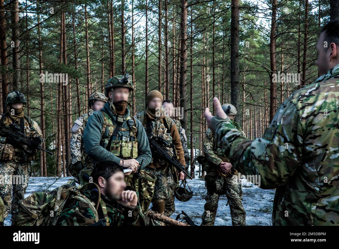 20220303-A-VU095-1303 – A U.S. Army Green Beret assigned to 10th Special Forces Group conducts ...