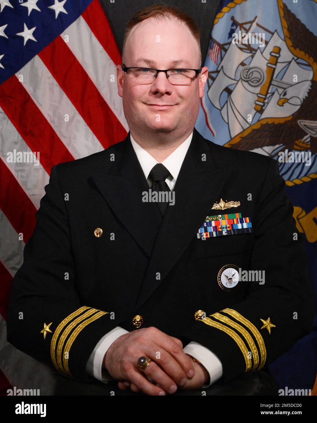 Commanding officer hi-res stock photography and images - Alamy