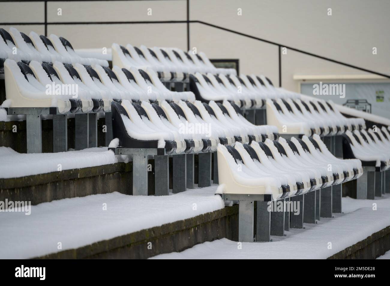 Stadium seats covered in snow hi-res stock photography and images - Alamy