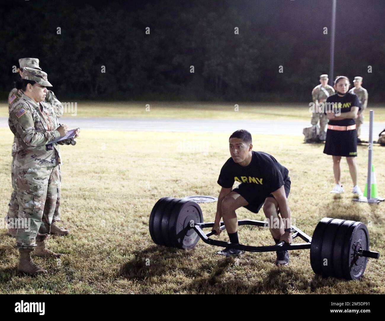 Hawaii Army National Guard (HIARNG) Soldier Spc. Eric K. Martins, an ...