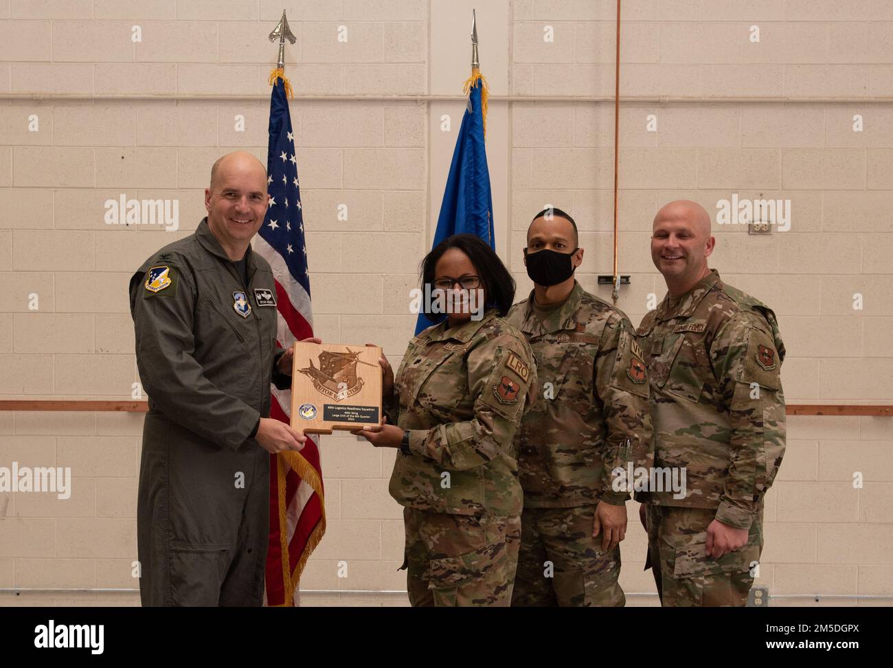 Logistics readiness award hi-res stock photography and images - Alamy
