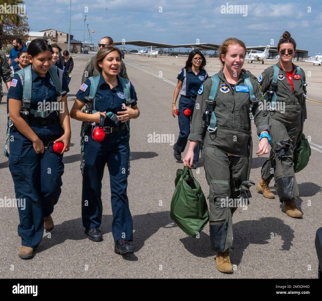 Students from the San Felipe Del Rio Consolidated Independent School ...