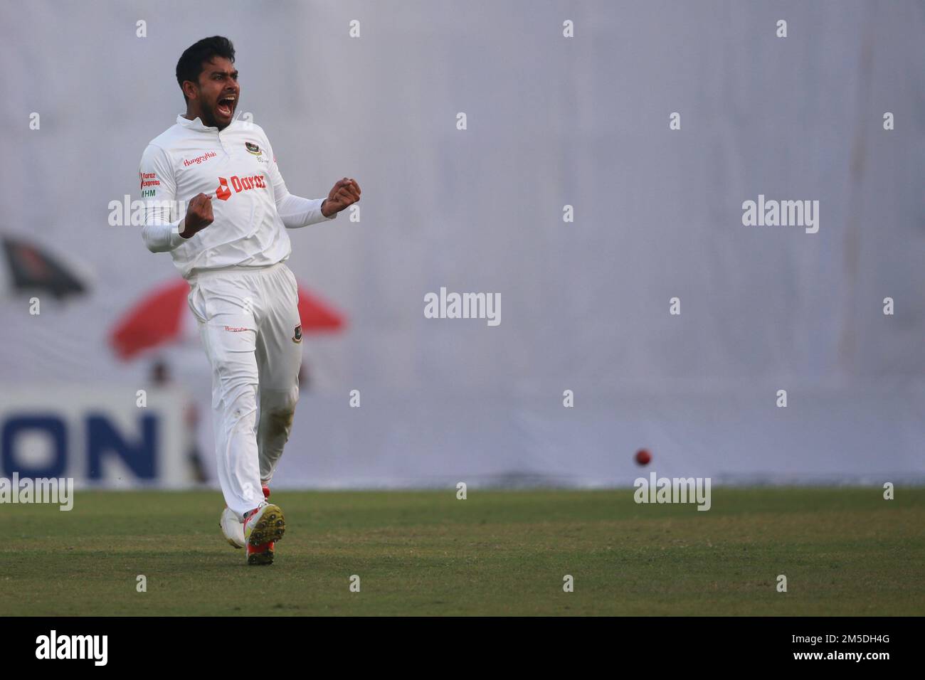 Bangladesh- India 2nd Test match day three at The Sher-e-Bangla ...