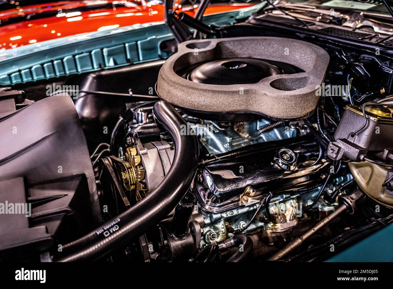 The engine of a luxury vintage vehicle on show at the Barrett-Jackson ...