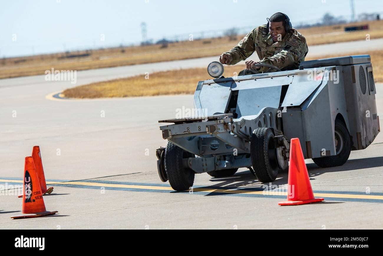 U.S. Air Force Master Sgt. Clifton Wells, 27th Special Operations ...