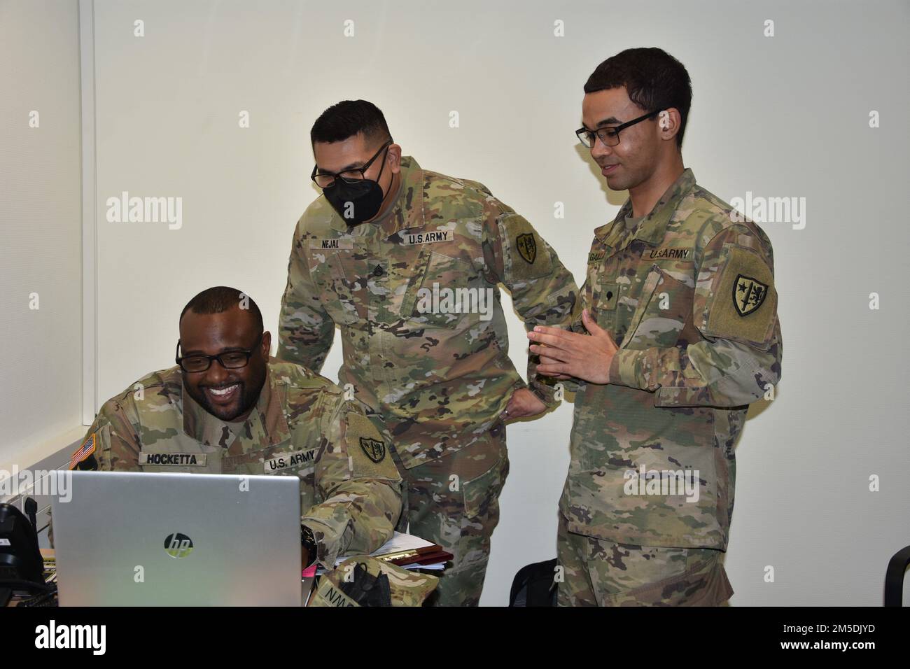 A breakout group with (l to r) Staff Sgt. Kendall Hocketta, Staff Sgt ...