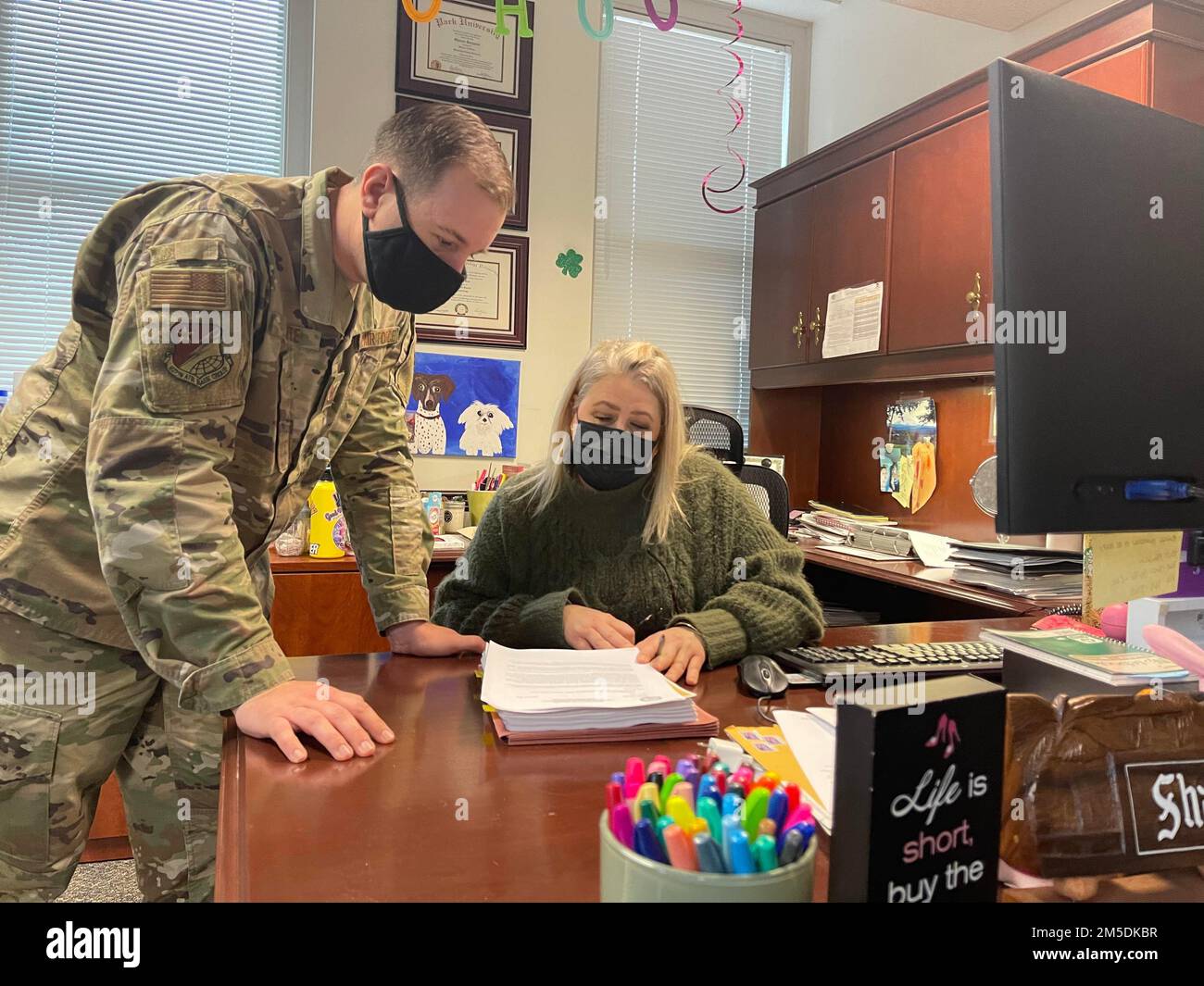 Equal opportunity specialist hi-res stock photography and images - Alamy