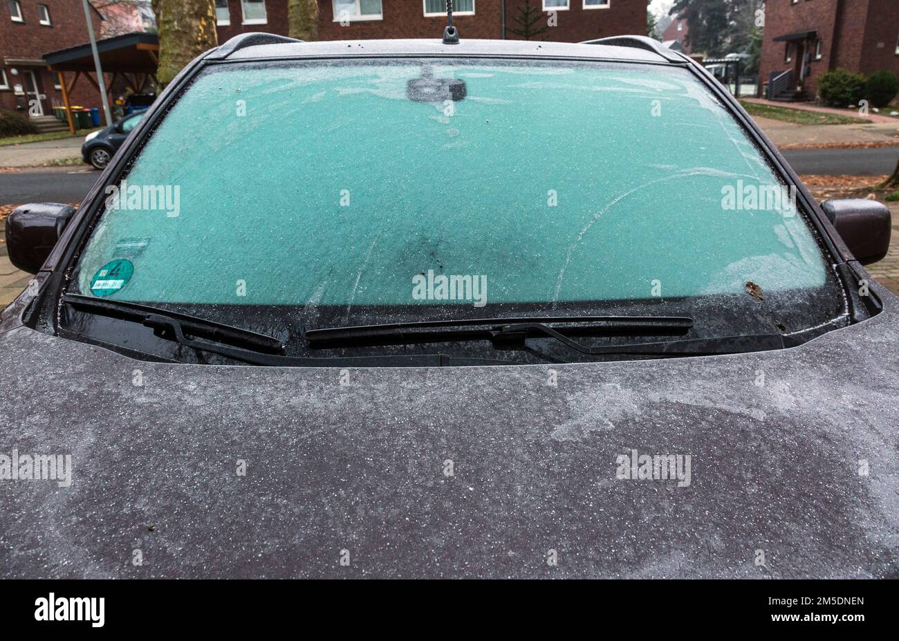 seasons, road traffic, motor car in winter at sub-zero temperatures ...