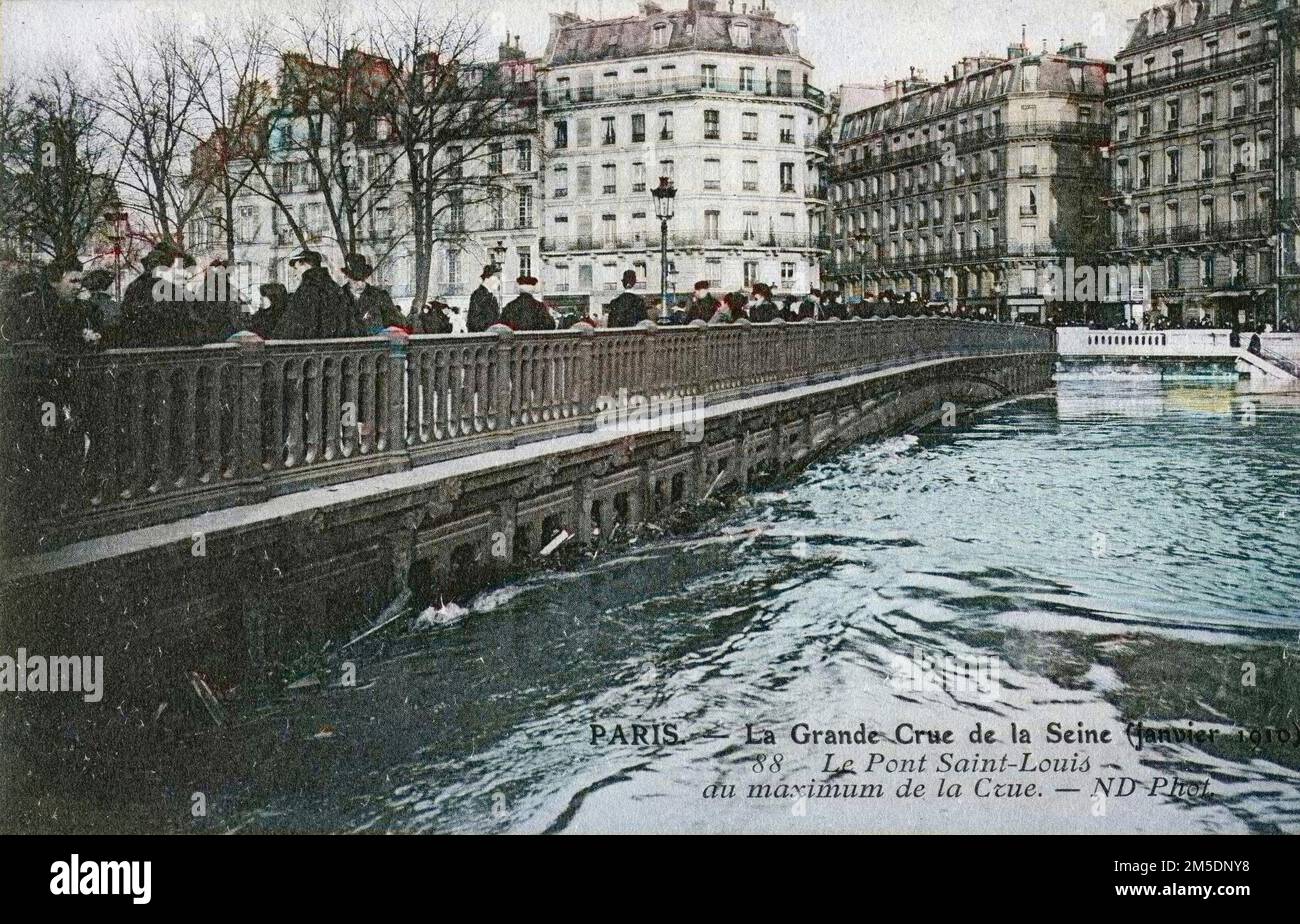 Flood in Paris 1910 - Inondations de Paris en janvier 1910 - La Grande ...