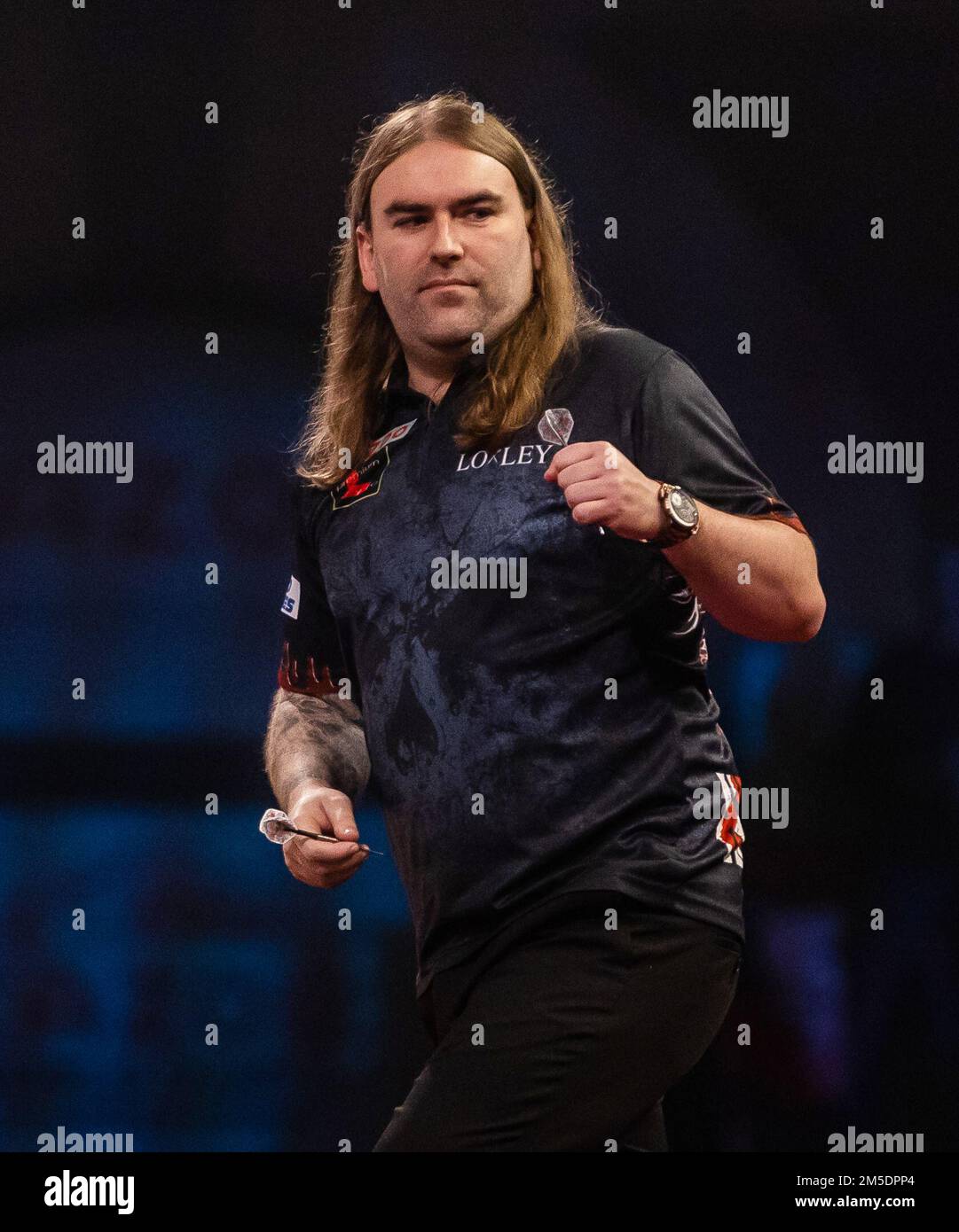 Ryan Searle reacting during day eleven of the Cazoo World Darts ...