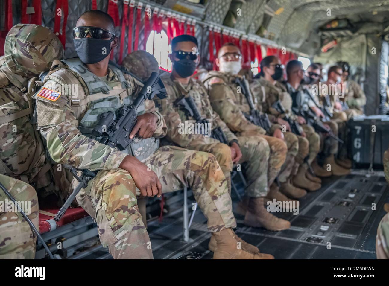 Hawaii Army National Guard (HIARNG) and U.S. Army Reserve competitors ...