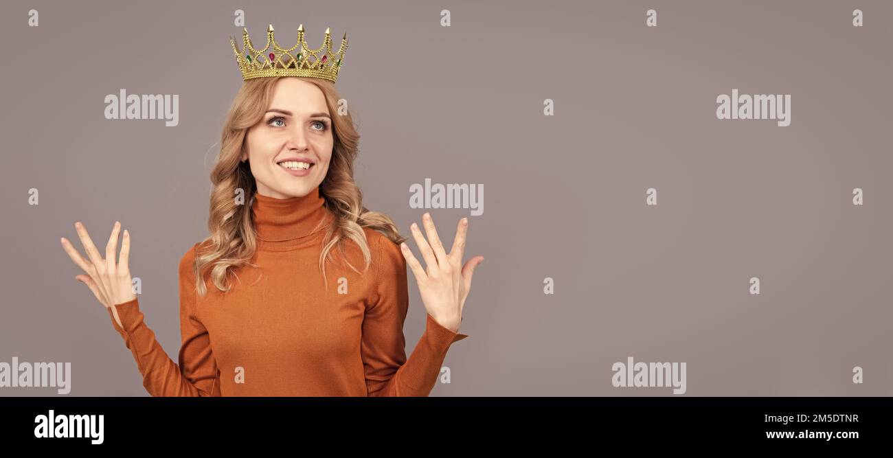 Princess woman with crown. happy blonde woman with curly hair wear ...