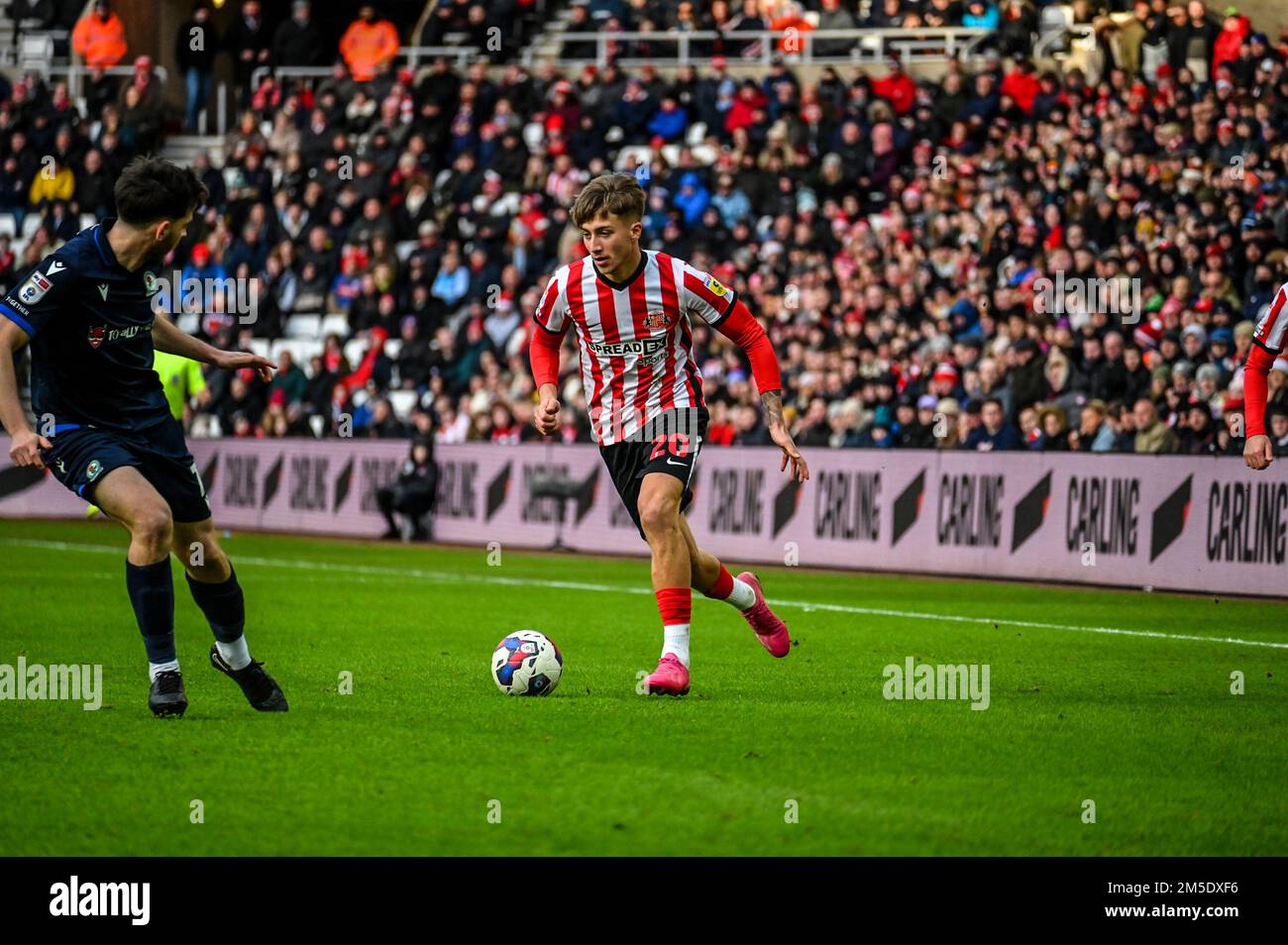 Sunderland AFC forward Jack Clarke takes on the Blackburn Rovers ...