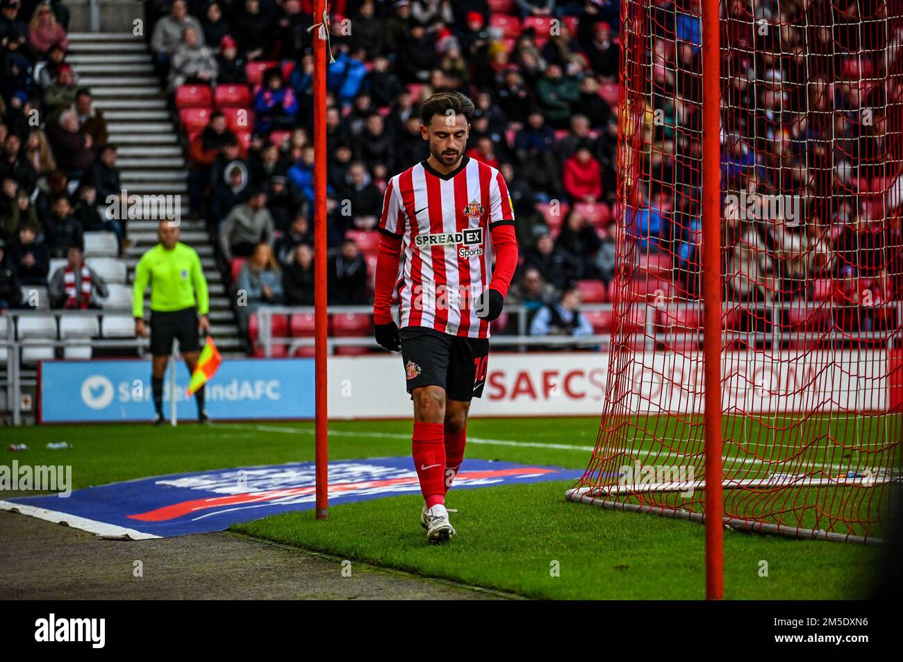 Sunderland AFC forward Patrick Roberts in action against Blackburn ...