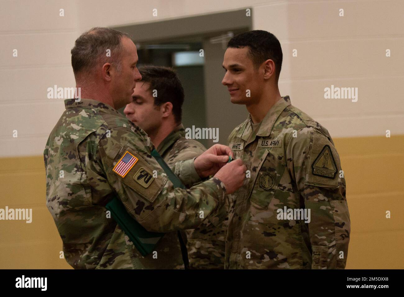 U.S. Army Soldiers with the Washington National Guard receive their ...