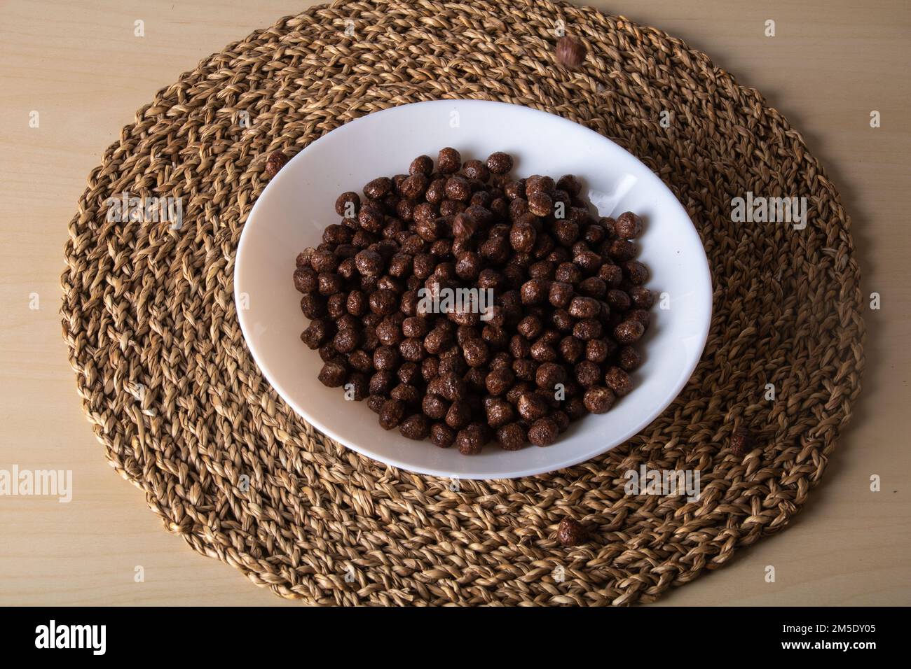 Wheat straw plate hi-res stock photography and images - Alamy