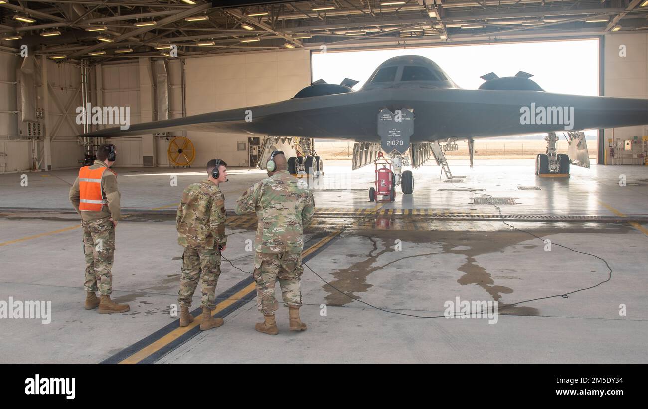 From left, Senior Airman Evan Goade, Staff Sgt. Samuel Baer, 131st ...