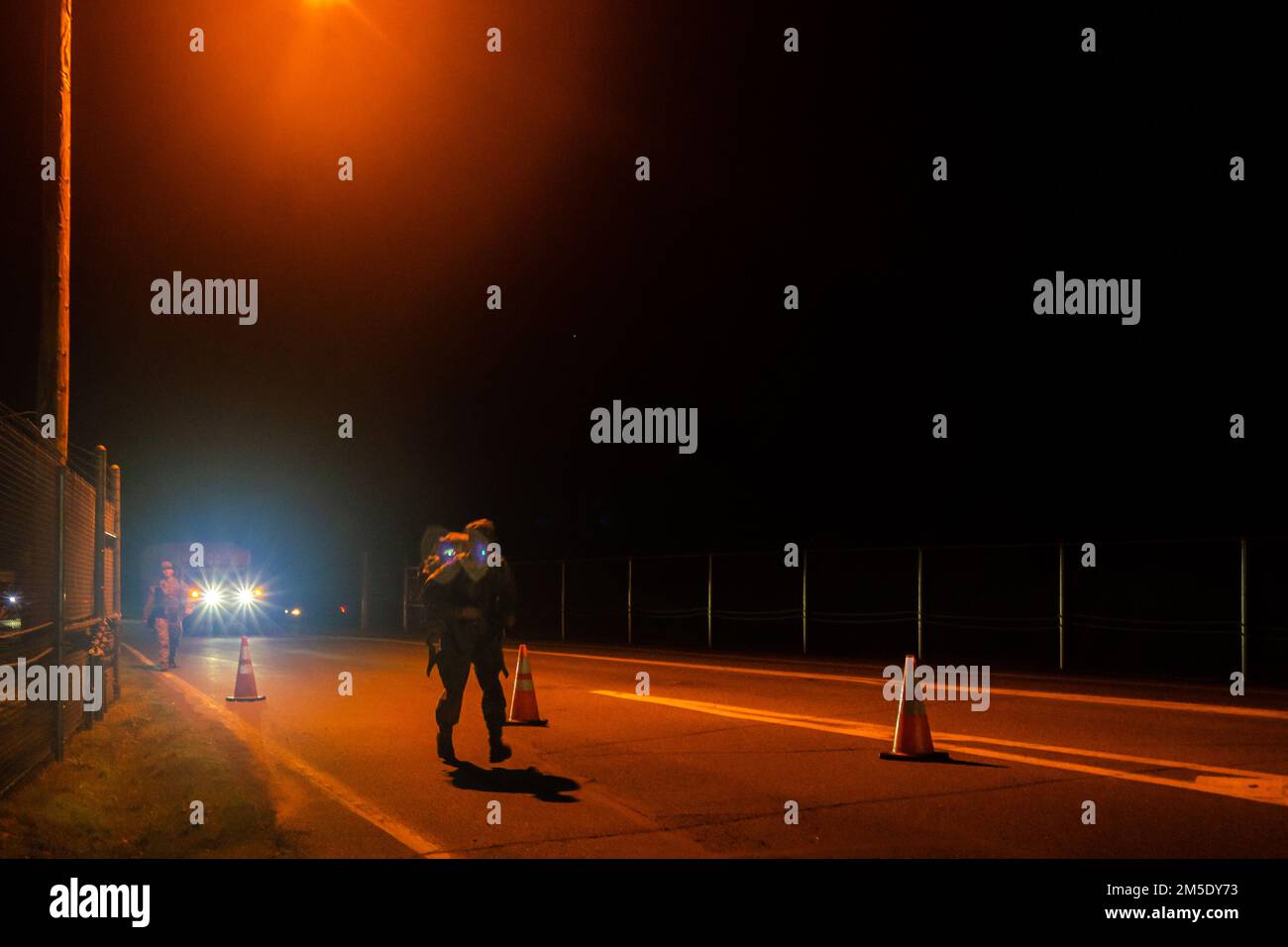 U.S. Army Soldiers with the Washington National Guard power through a 7 ...