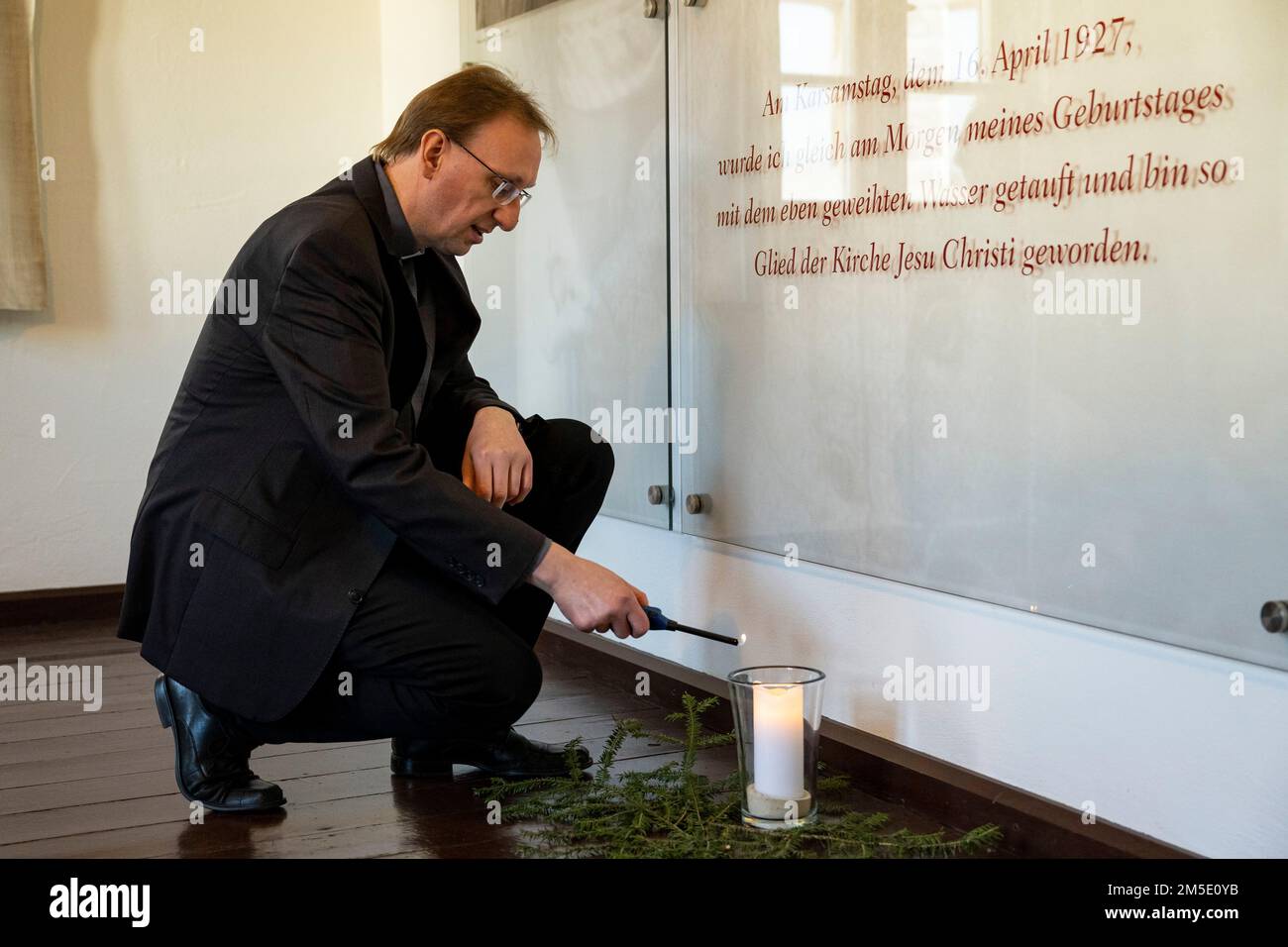 Marktl, Germany. 28th Dec, 2022. Dr. Franz Haringer, Theological ...