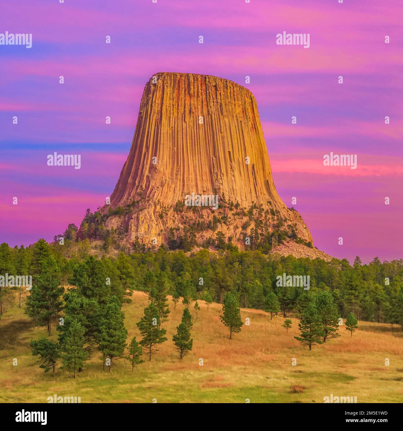 sunset over devils tower at devils tower national monument near hulett ...