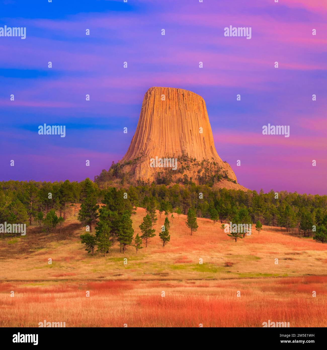 sunset over devils tower at devils tower national monument near hulett ...