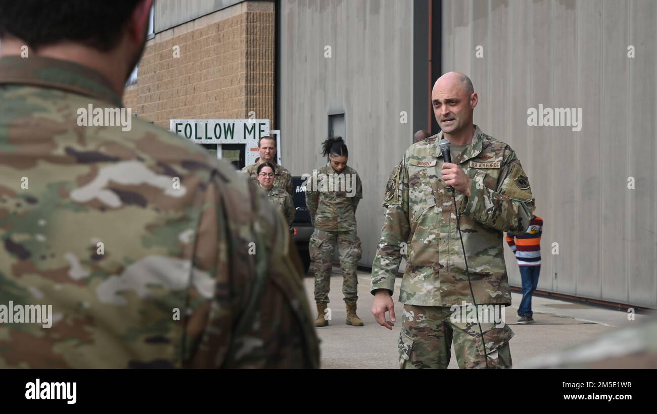 U.S. Air Force Col. David R. Wright, commander of the 175th Wing ...