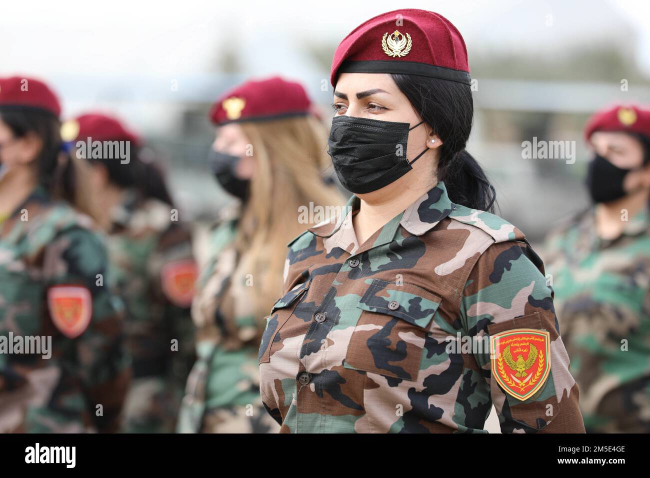 Female soldier iraq hi-res stock photography and images - Alamy