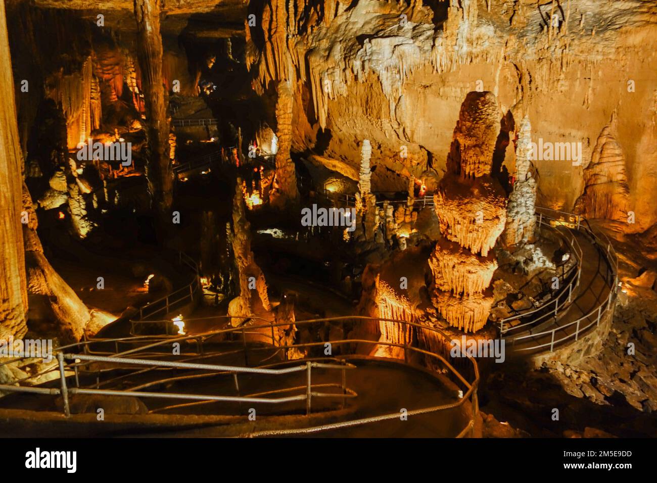 Limestone Caves in Carlsbad Caverns National Park in Carlsbad, New ...