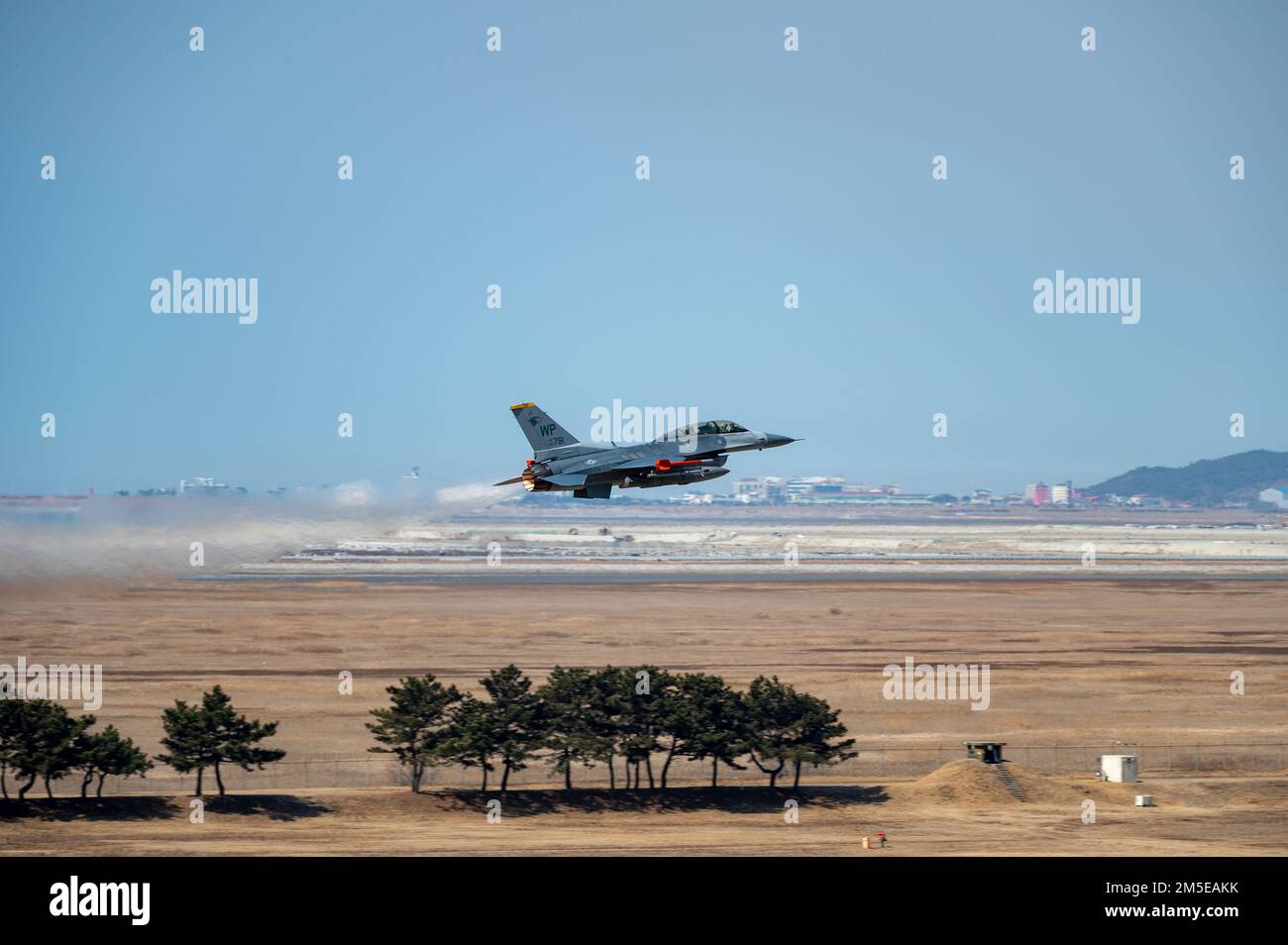 An F-16 Fighting Falcon assigned to the 80th Fighter Squadron takes off ...