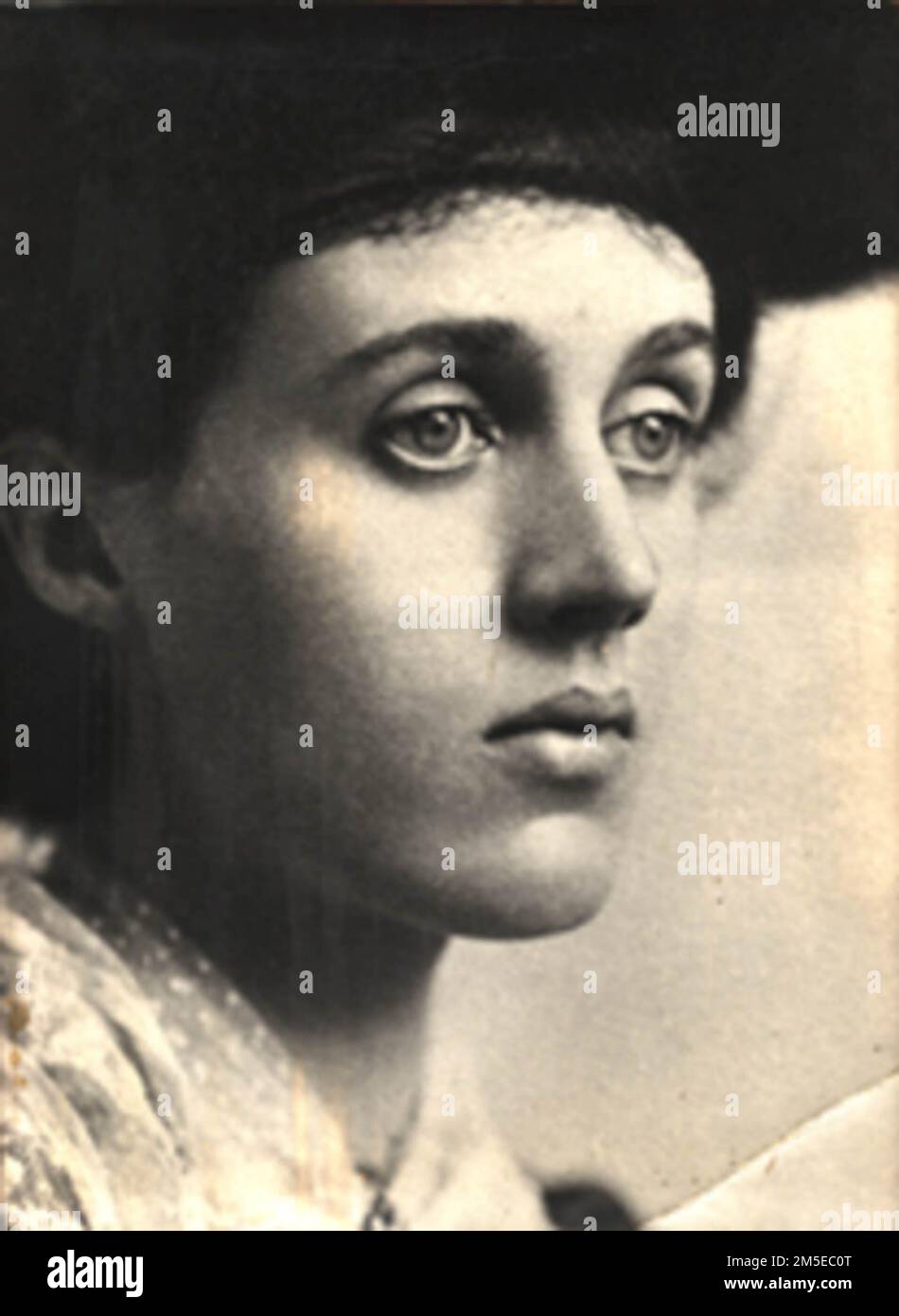 Vanessa stephen hi-res stock photography and images - Alamy